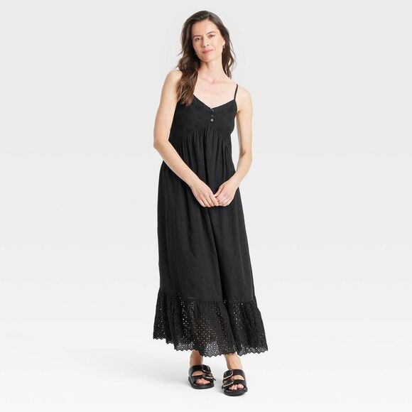Universal Thread | Other | Universal Thread Womens Eyelet Maxi Sundress ...